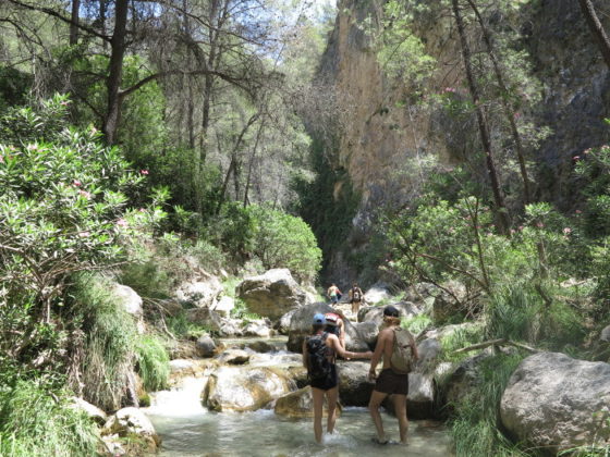 Río Chillar: ¡Se moja en este sendero! - Nerja Blog